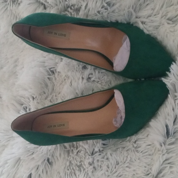 Shoes | Womens Joy In Love Green Suede Shoes 3 12 Inch Heels | Poshmark